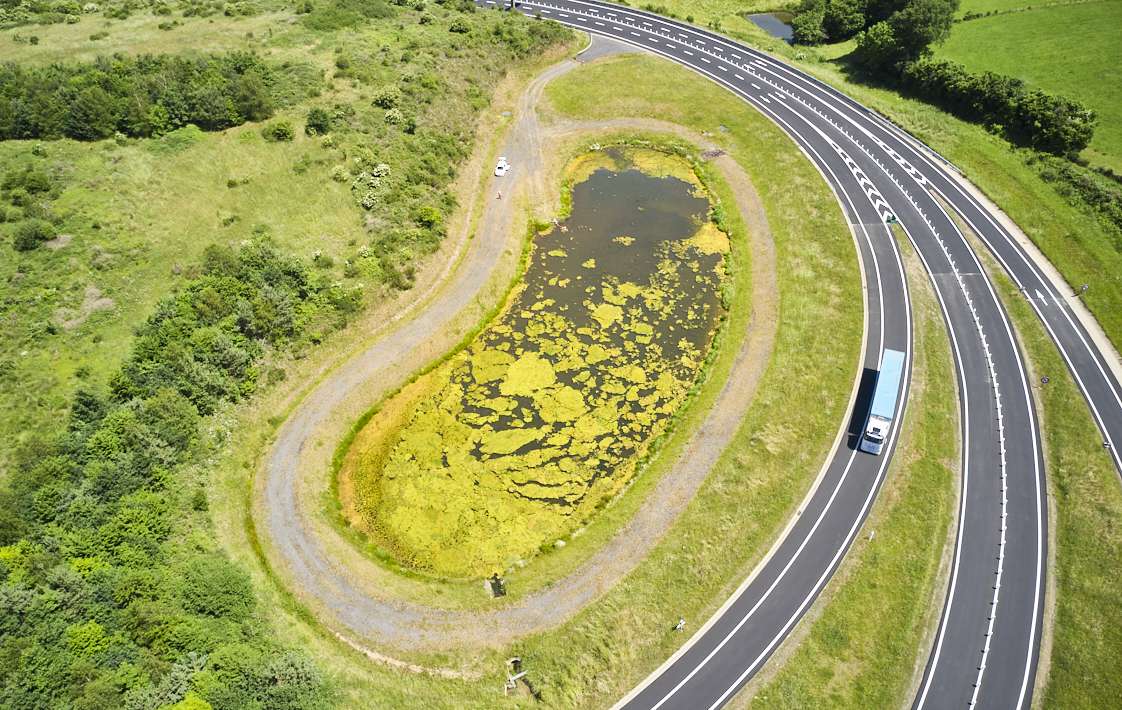 VINCI Autoroutes décarbone ses chantiers ! - Aménagement Pays de la ...